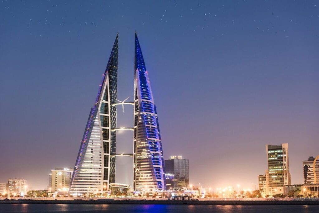 Eco-Friendly Buildings: Example of Sustainable Architecture Design ...
